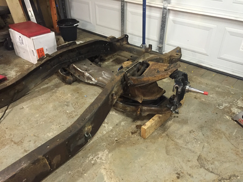 66 C10: Boxed lower control arms