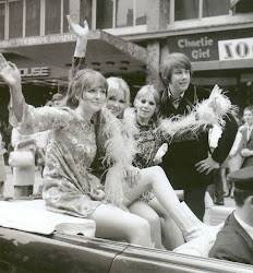 A Dandy In Aspic: Prince Stash Klossowski De Rola - 1960's Peacock ...