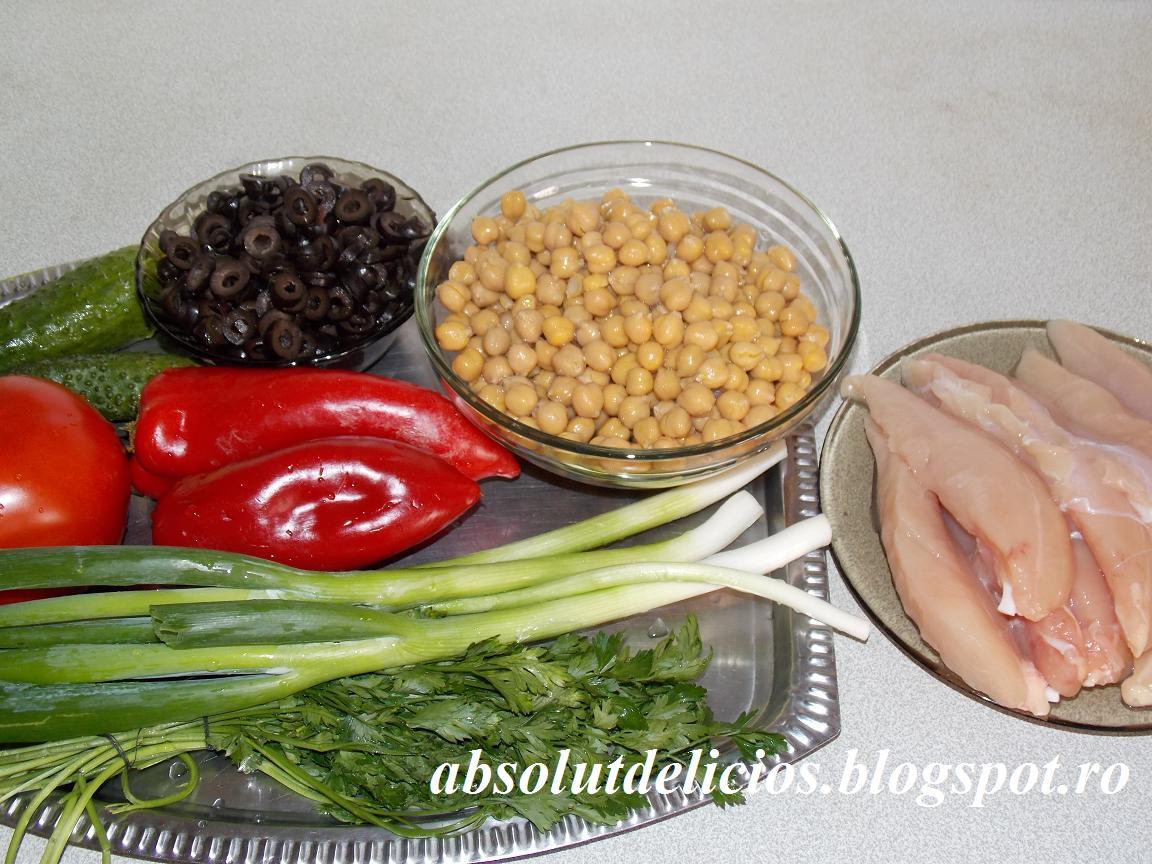 Absolut Delicios: SALATA CU PUI SI NAUT