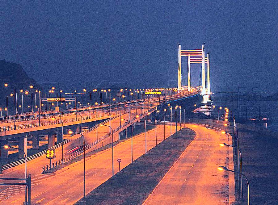 Jembatan Donghai, China