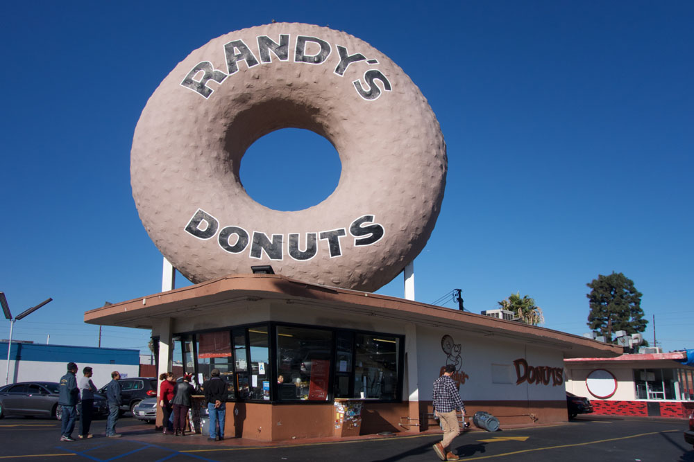 A Picture Each Day: Randy's Donuts