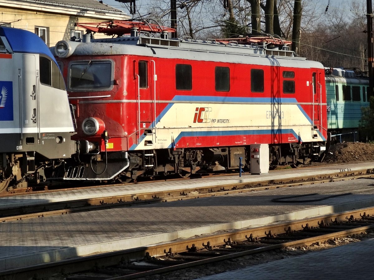 EP05-23. PKP Intercity nie ma pomysłu co zrobić z Cześkiem? | Torowy