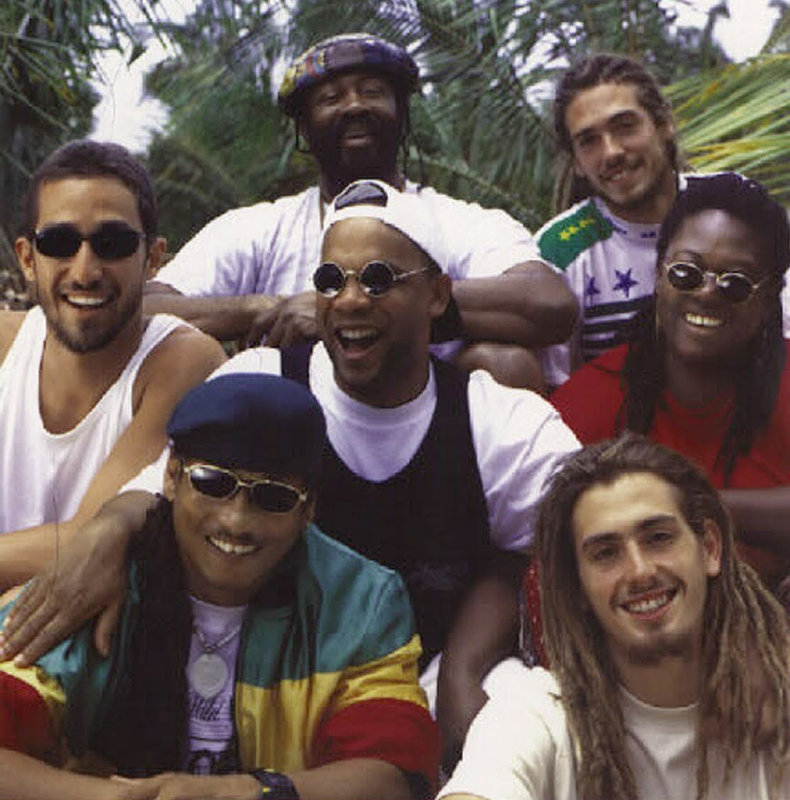 Reggaediscography: BIG MOUNTAIN - DISCOGRAPHY: (Reggae Band)