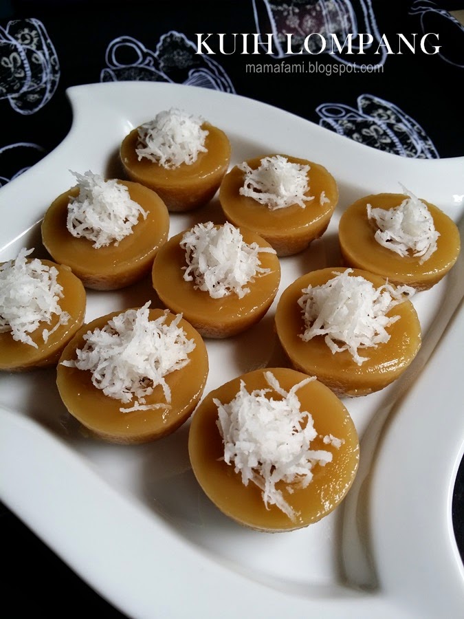 MamaFaMi's Spice n Splendour: Kuih Lompang
