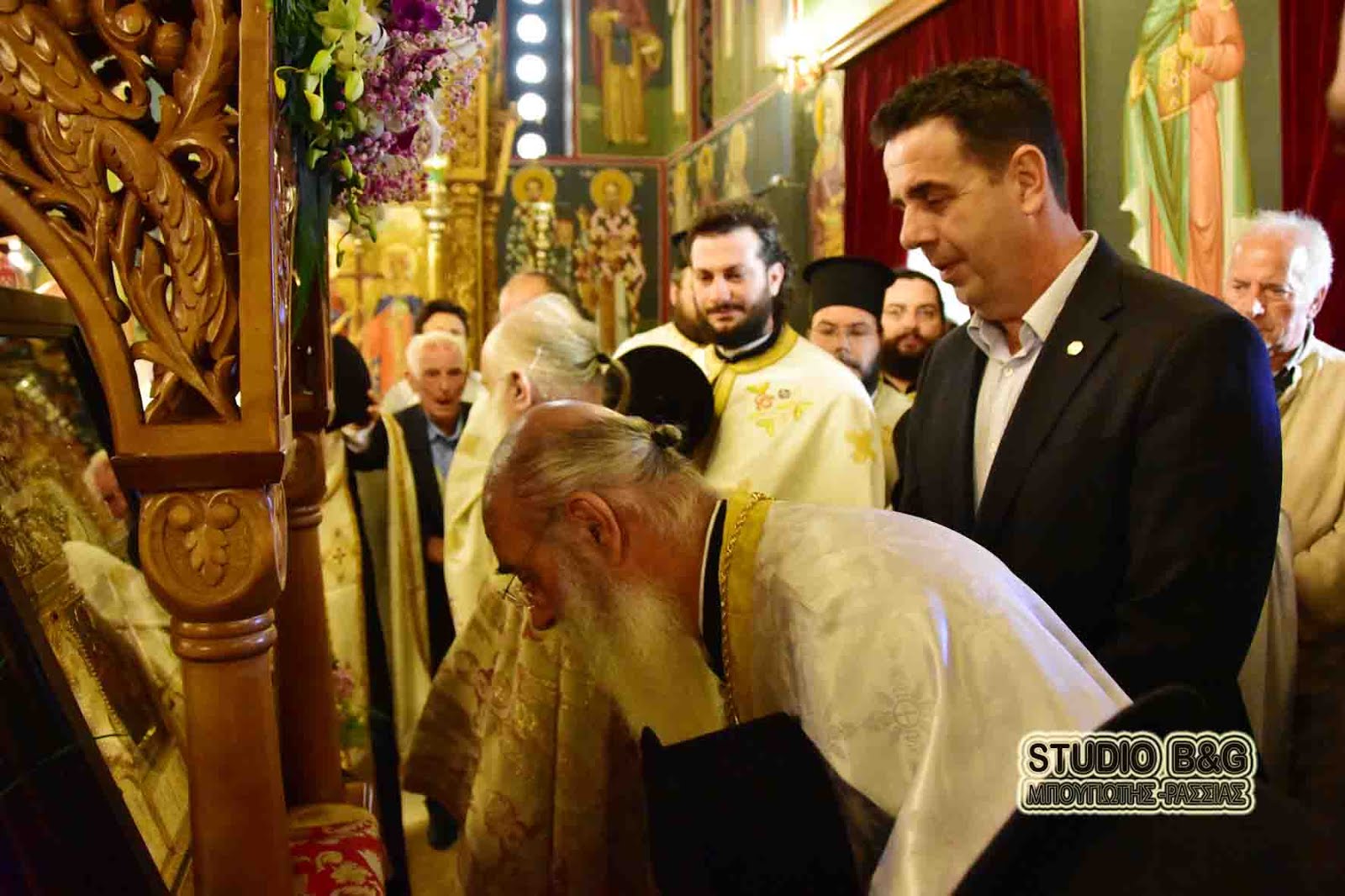 ΕΝΟΡΙΑ ΤΙΜΙΟΥ ΠΡΟΔΡΟΜΟΥ ΚΙΒΕΡΙΟΥ: Η ΘΑΥΜΑΤΟΥΡΓΗ ΕΙΚΟΝΑ ΤΗΣ ΠΑΝΑΓΙΑΣ ΤΗΣ ...
