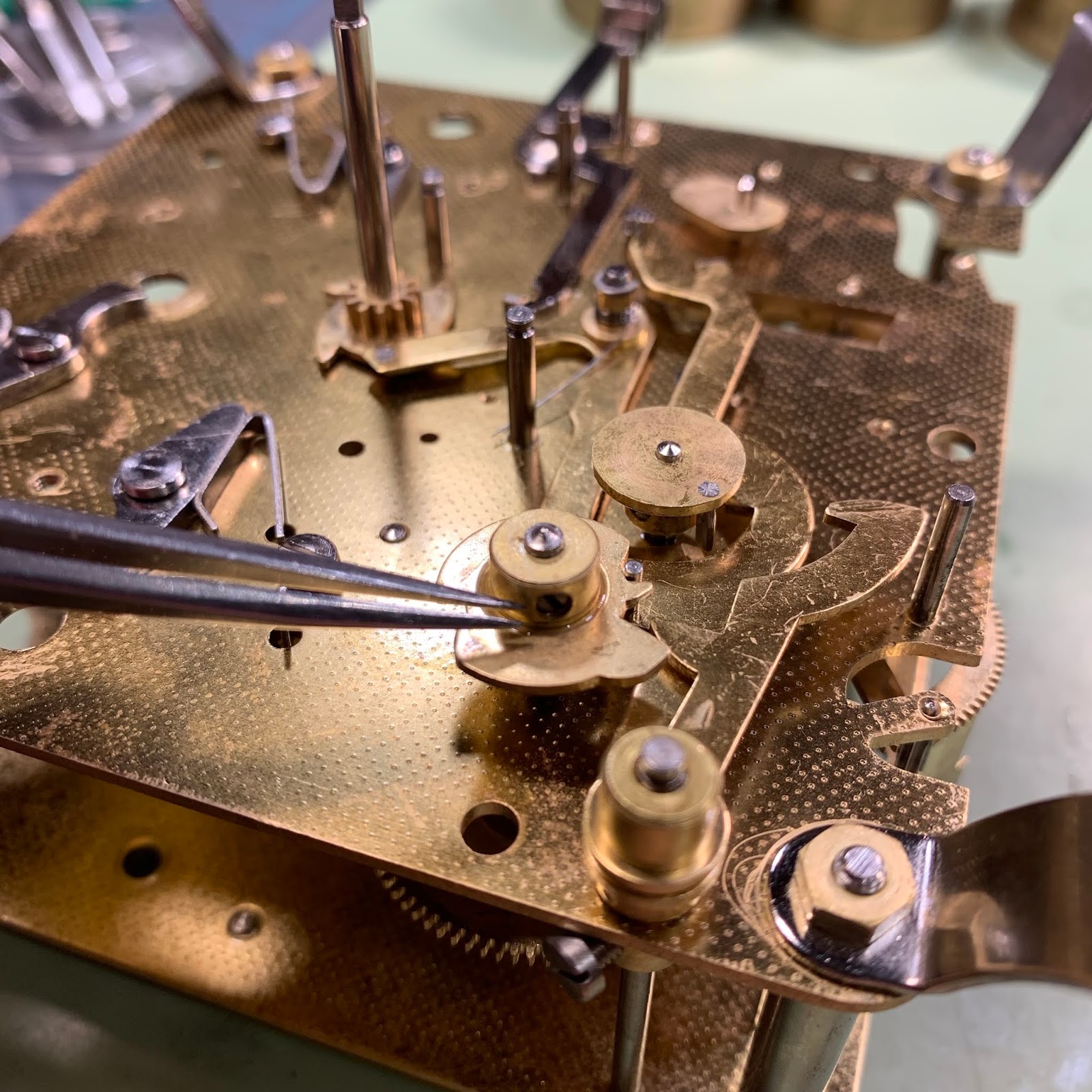 Vintage Hamilton Watch Restoration: 1977 Hamilton Mantel Clock