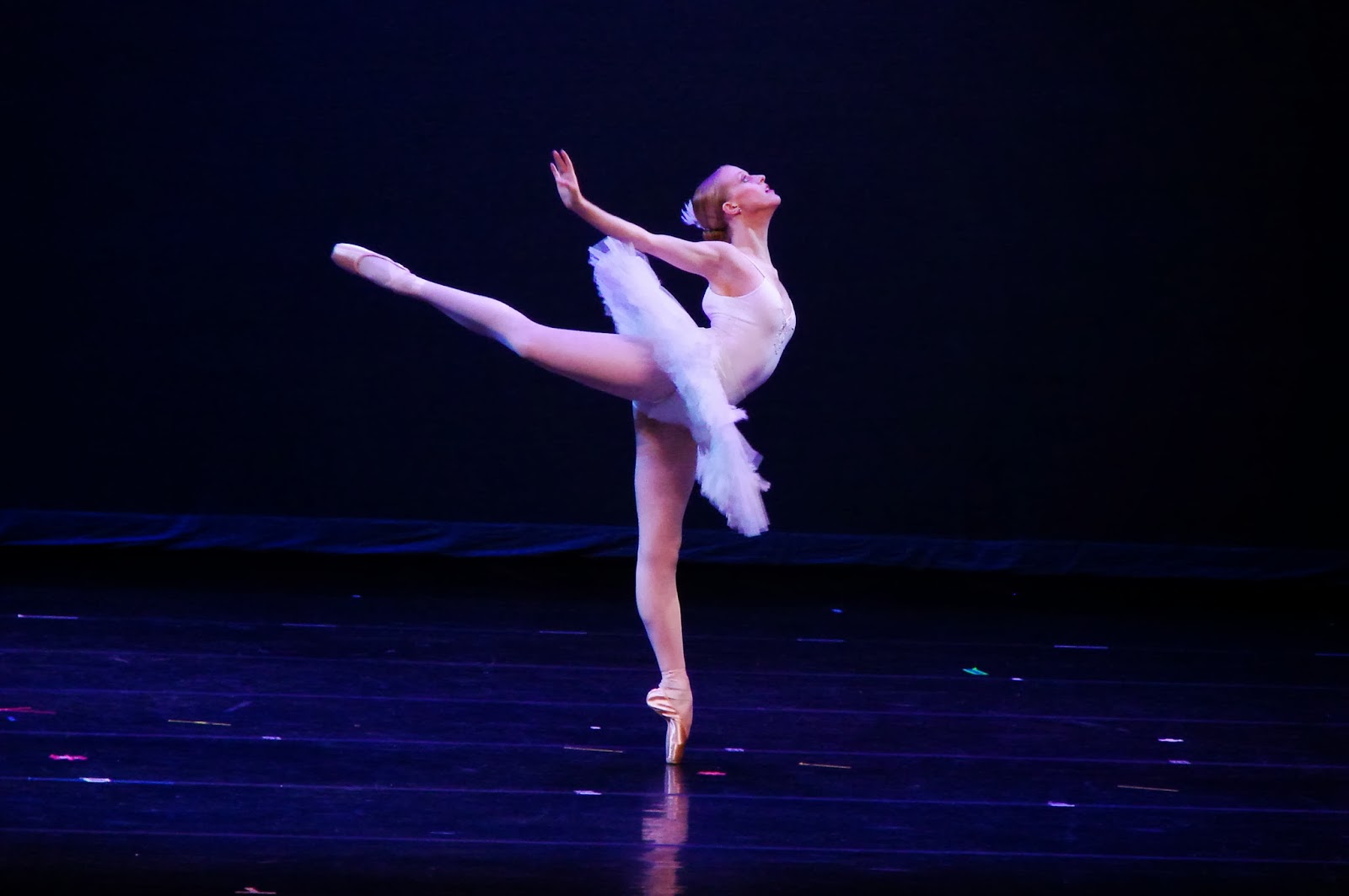 Dança dos Sonhos, de Nora Roberts: Sobre ballet e sobre amor - Casos ...