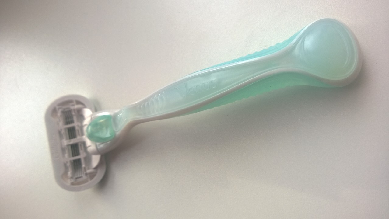 Gillette Venus "Embrace sensitive" Rasierer - Beauty & Make-up