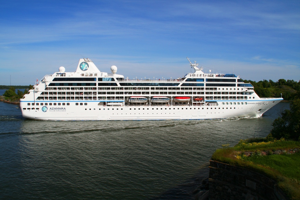 kships: Azamara Journey in Helsinki, 15 June 2012