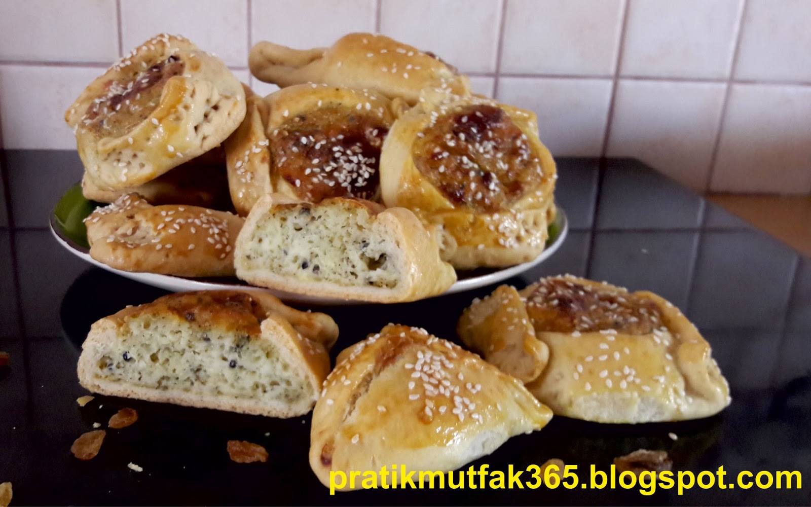 Pratik Mutfak: Pilavuna - Flaouna (KIBRIS HAMUR İŞİ)