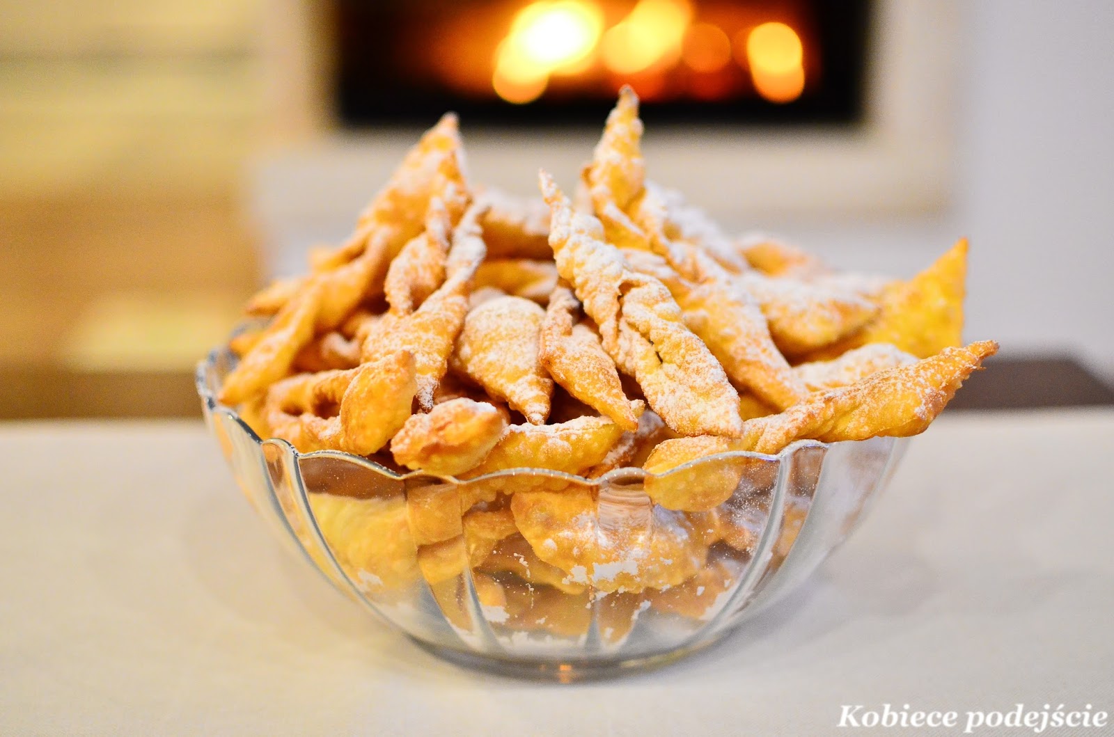 CHRUST (FAWORKI) - PRZEPIS | Kobiece podejście