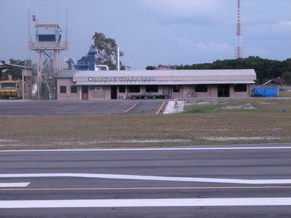 BANDARA INDONESIA: BANDARA BABO, KAB TELUK BINTUNI