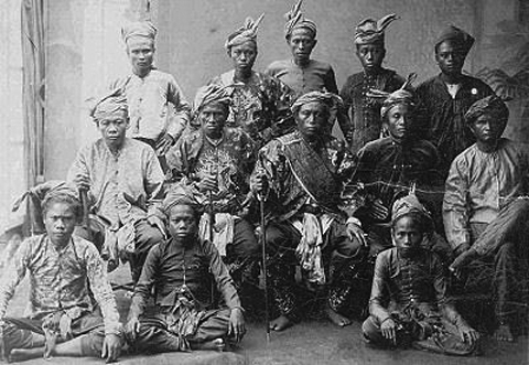 Borneo History: HISTORY OF THE MORO STRUGGLE