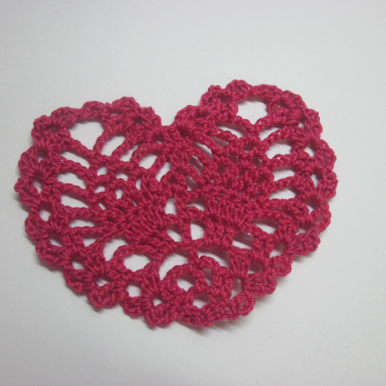 Tina's handicraft : Crocheted Heart Application