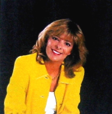 DESENHAMENTO: MARGARIDA MARANTE: JORNALISTA ACUTILANTE