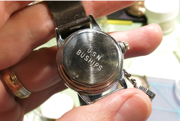 Vintage Hamilton Watch Restoration: WWII US Navy Diver's Canteen Watch