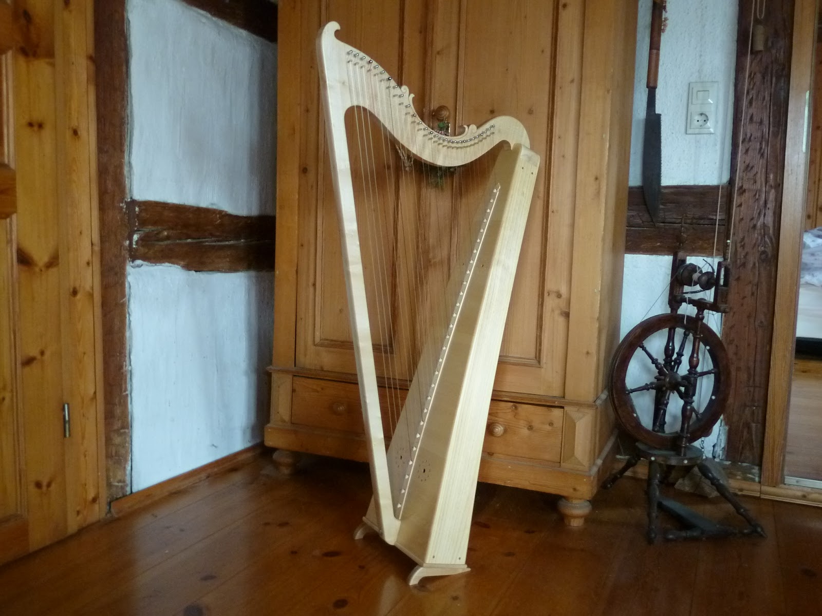 Historische Harfen: Neuheiten für 2017, News for 2017