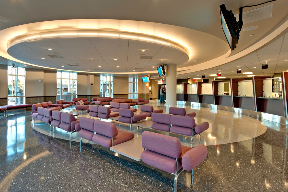 Court Technology Bulletin: Court Waiting Areas and Tech