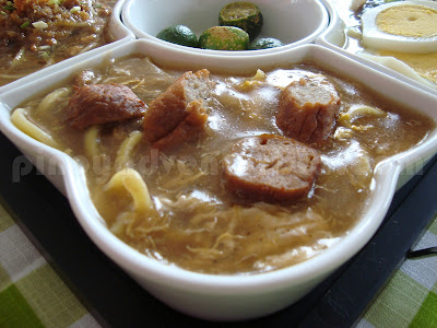 Metro Manila - Traveling around the Philippines with Pancit Center's ...