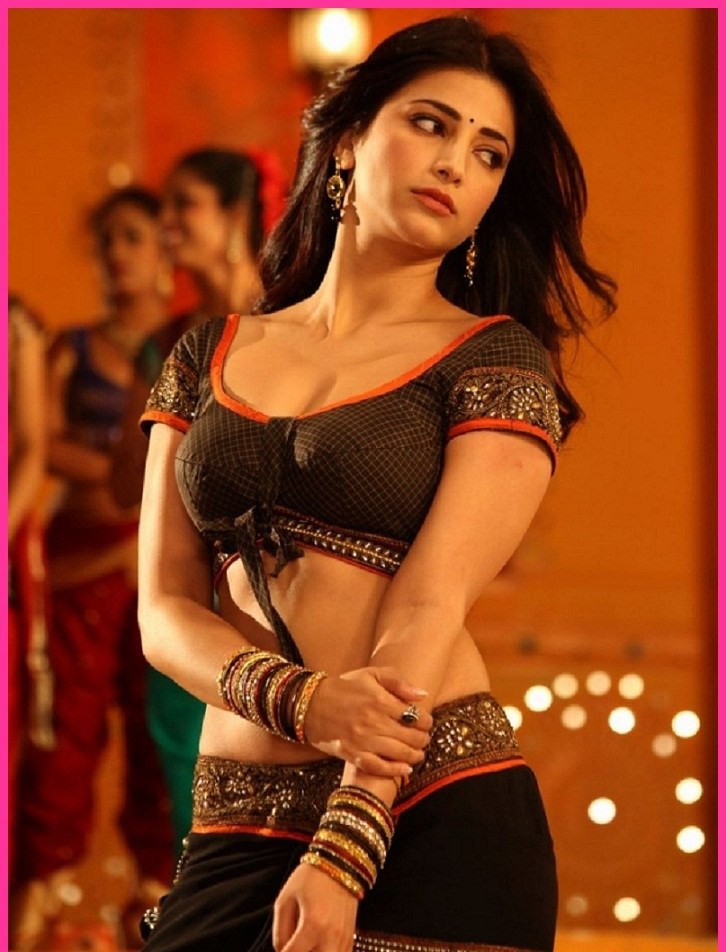 Shruti Hassan Latest Photos 05