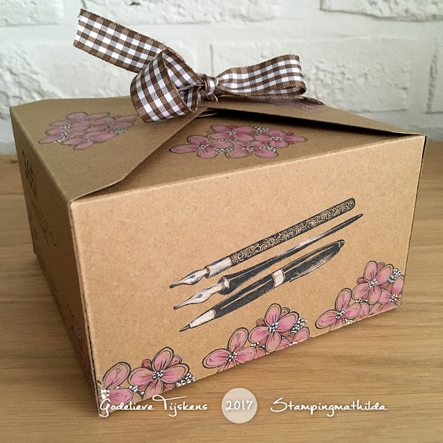 StampingMathilda: DIfferent Colors - Kraft Box