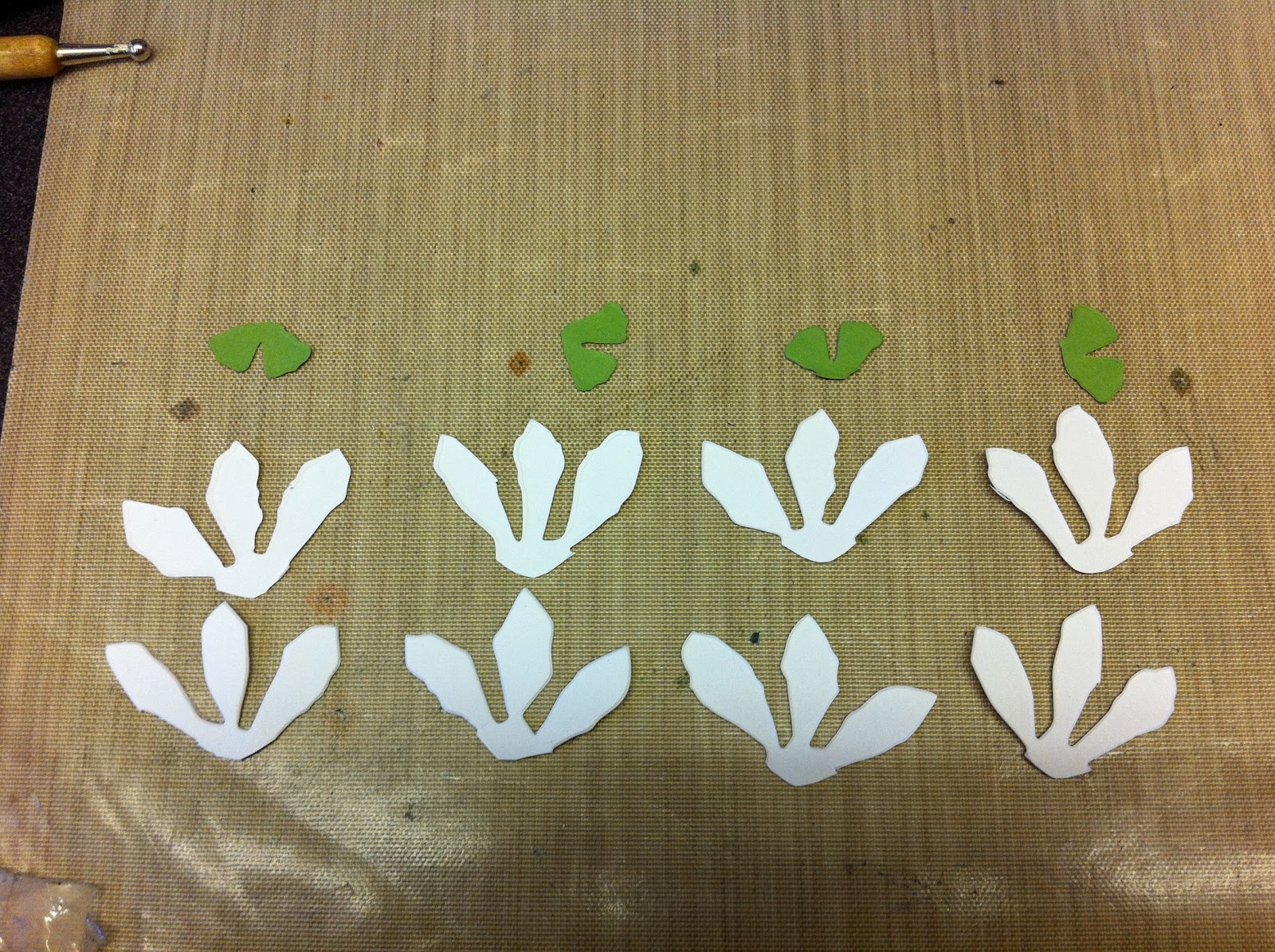 The Craft Project: How to Make Paper Snowdrops