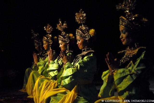 Tari Gamelan Riau ~ Giam School