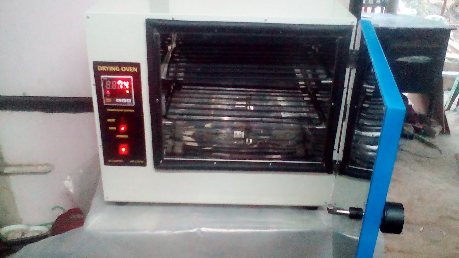 Alat lab mining dan sipil.: Oven lab,drying oven.