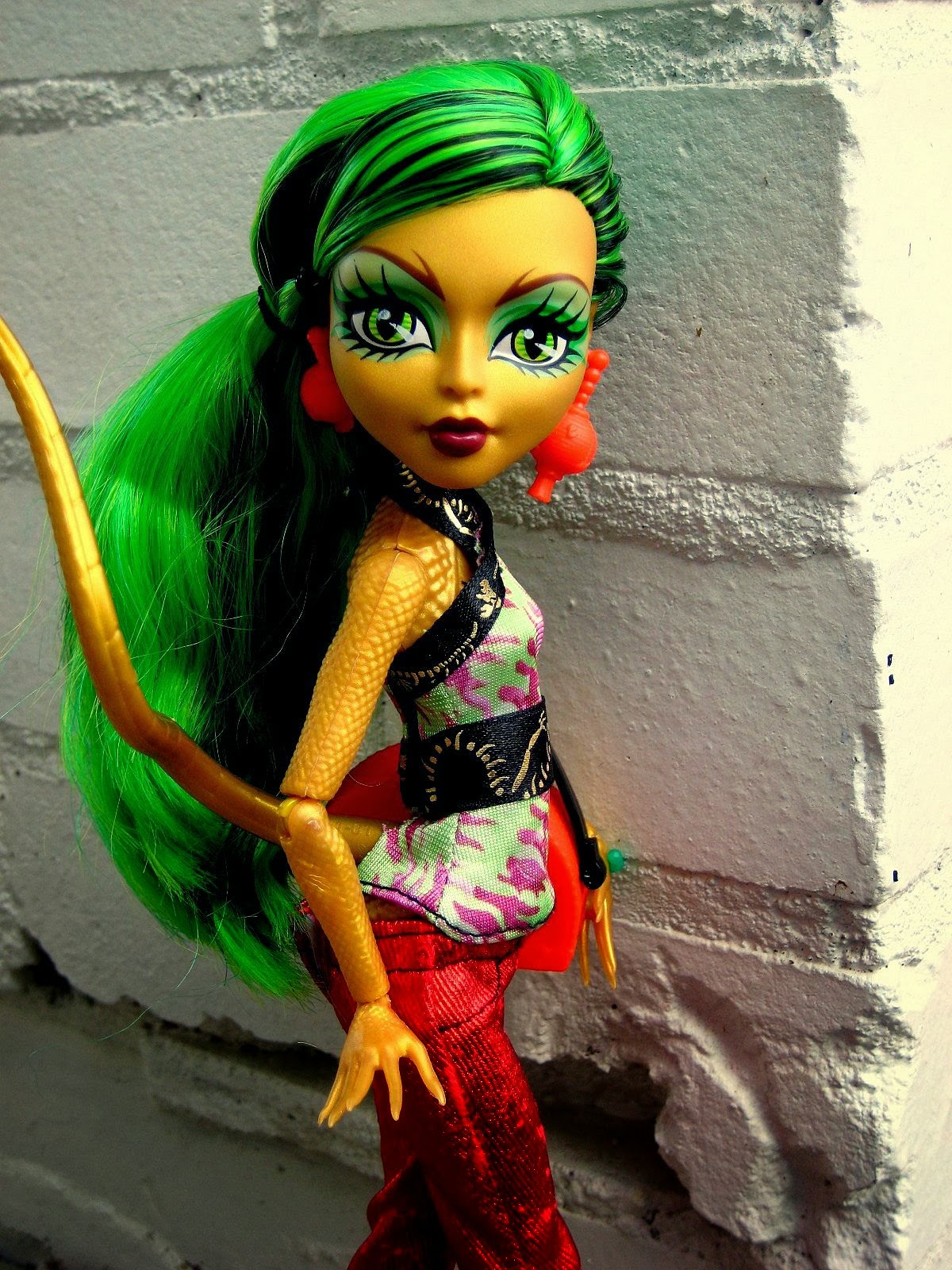 Jinafire Long Scaremester