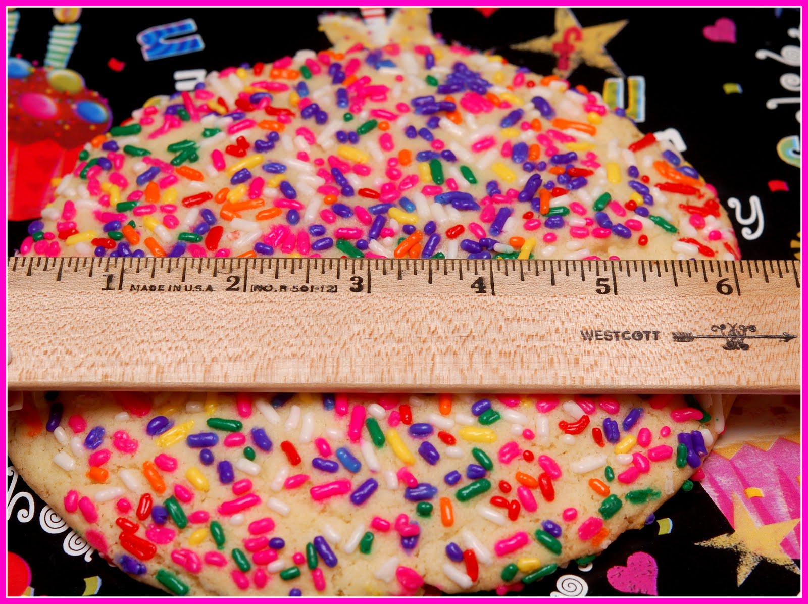 SCRUMPTIOUS BAKERY STYLE SPRINKLE COOKIES!!!! - Hugs and Cookies XOXO
