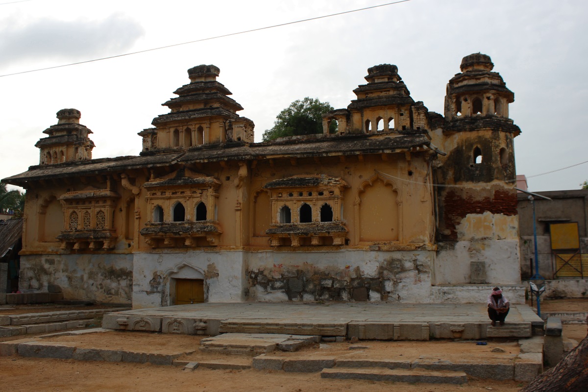 Journeys across Karnataka: Gagan Mahal - Sky Palace, Anegundi