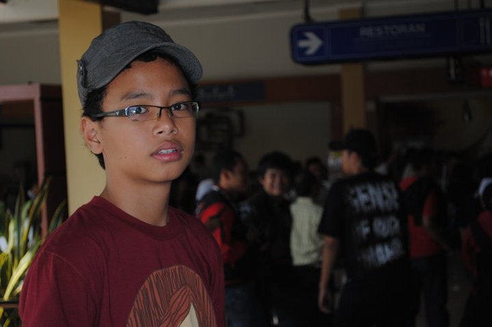 my life: biodata kelas 8i ☺☺