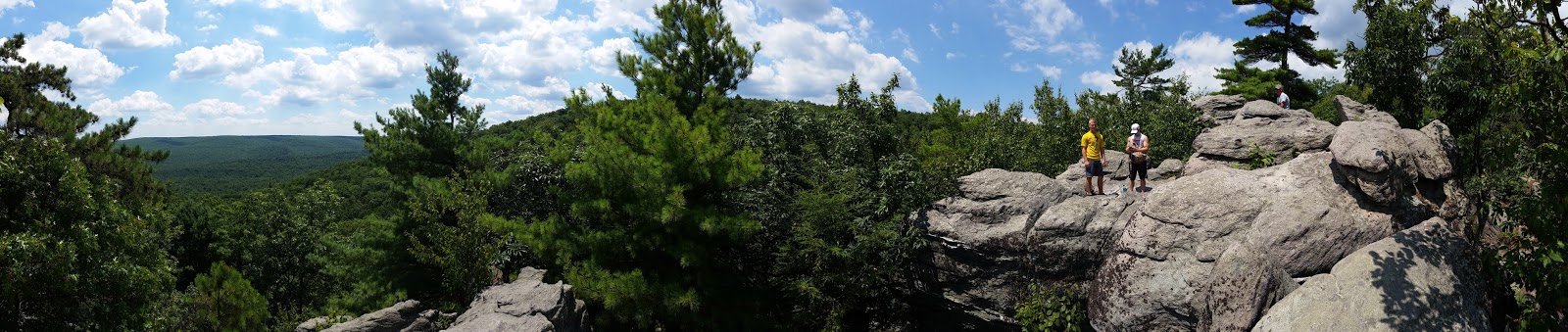 HIKING TUMBLING RUN & POLE STEEPLE