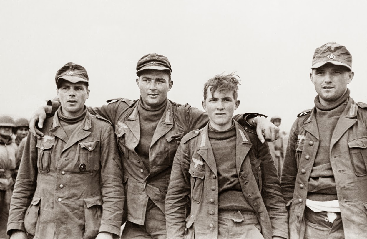 NAZI JERMAN: Foto Tawanan Perang Jerman