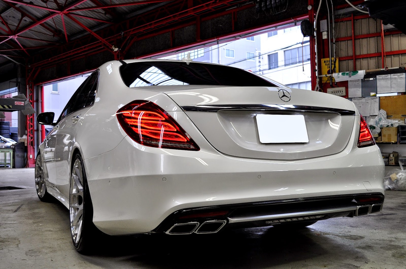 Mercedes-Benz W222 S550 on BC Forged Wheels | BENZTUNING