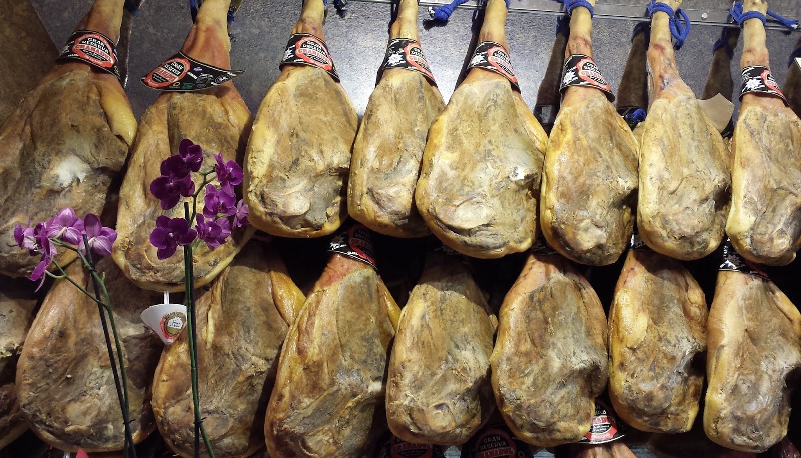 Adolfo Martínez Gourmet : JAMONES