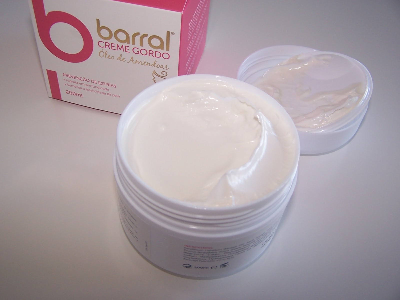 Anita Barriguda: Srs. da Barral, tirem os cremes velhinhos do mercado ...