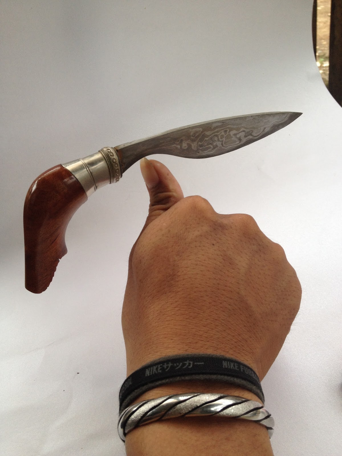 BADIK CALABAI RAS PERPADUAN BUDAYA BUGIS DAN MAKASSAR