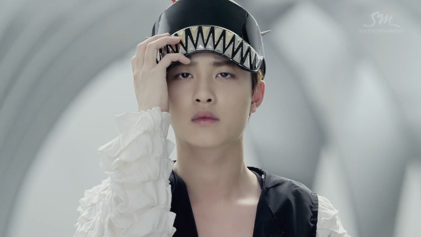 Star The World: Exo wolf