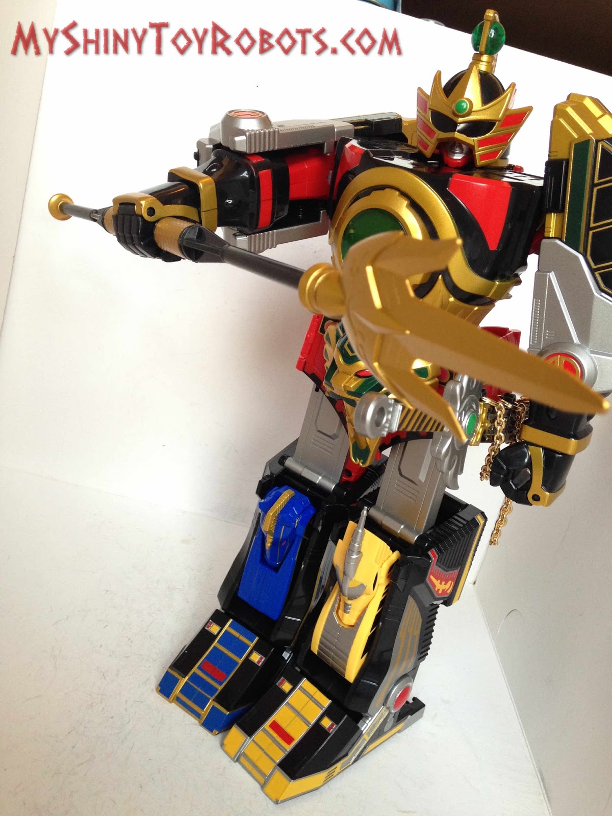 My Shiny Toy Robots: Toybox REVIEW: Power Rangers Legacy Collection ...