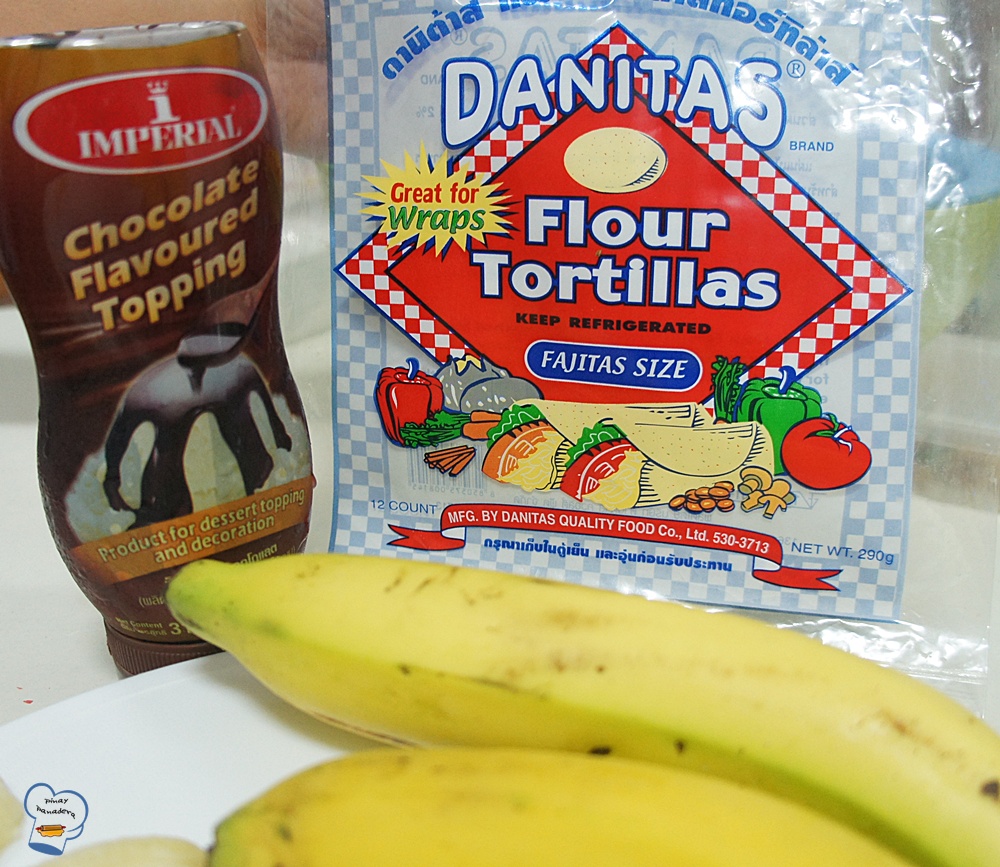 Pinay Panadera's Culinary Adventures: Tortilla Dessert Wrap