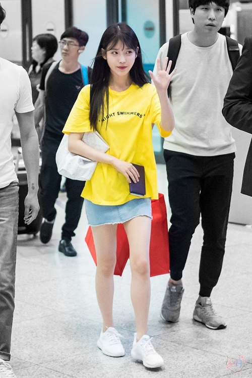IU Airport Fashion - Official Korean Fashion