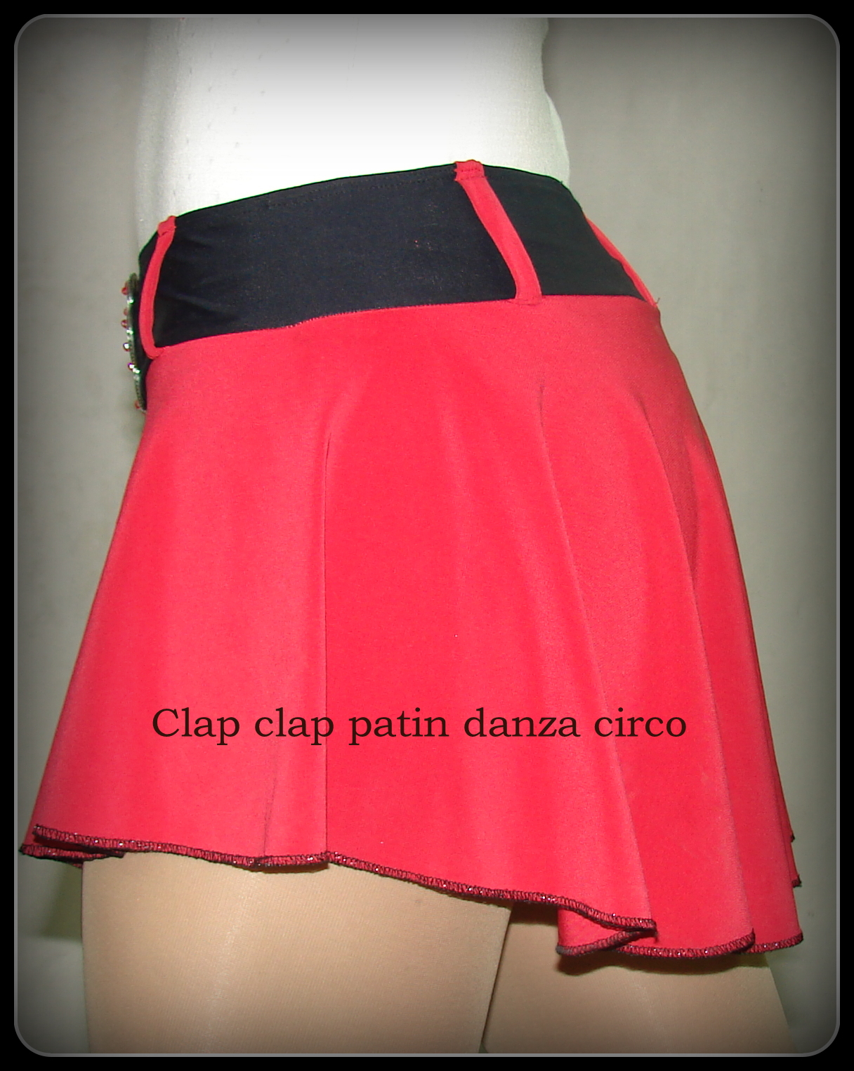Clap...clap Patin Danza y Circo: Pollerin para patin artistico