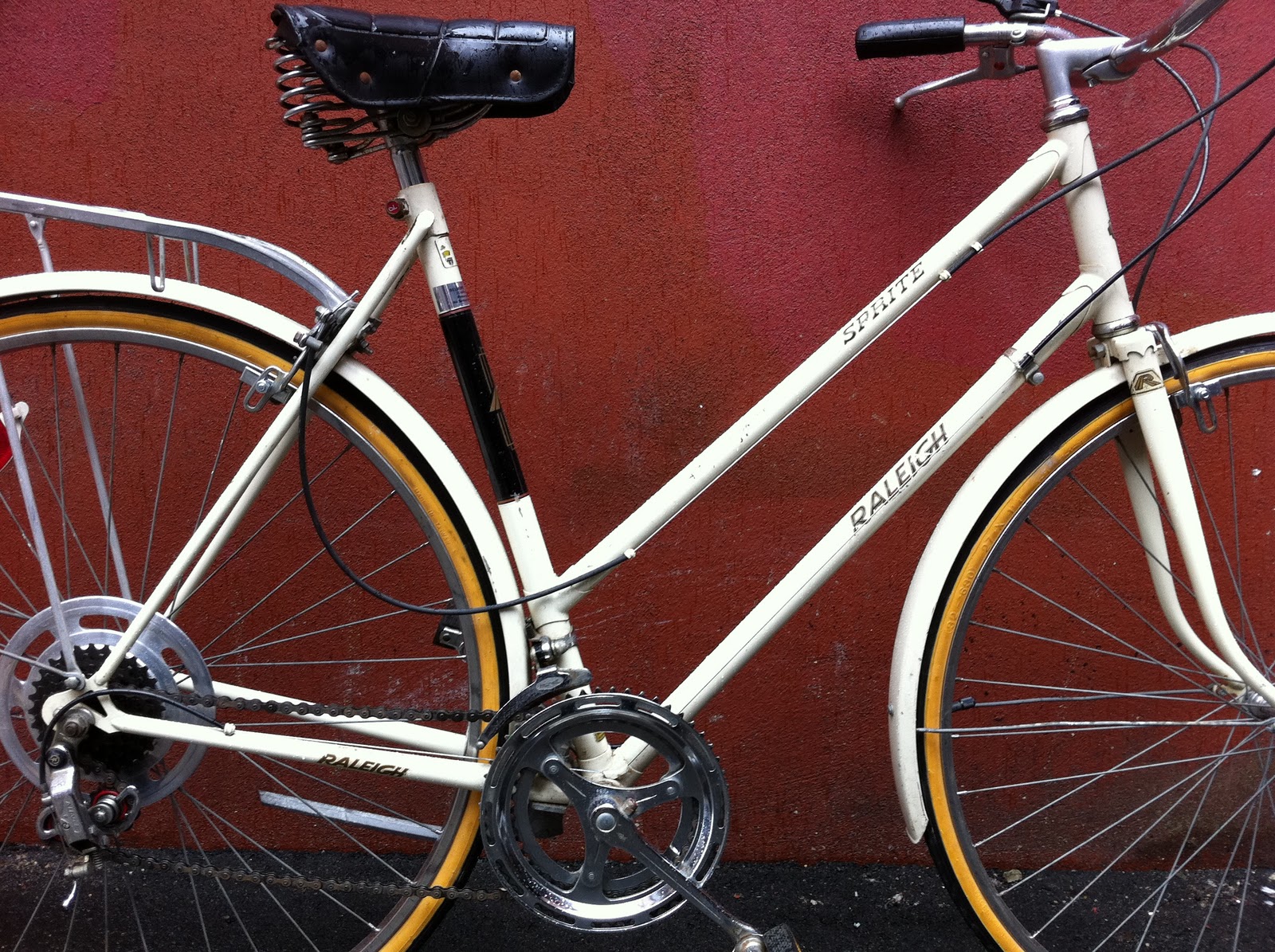 Bike Boom refurbished bikes: mid-late 70's Raleigh Sprite