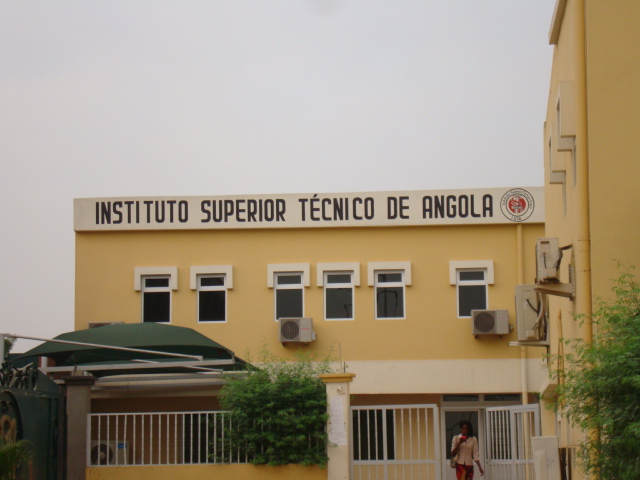 Instituto Superior Técnico de Angola : Fotos