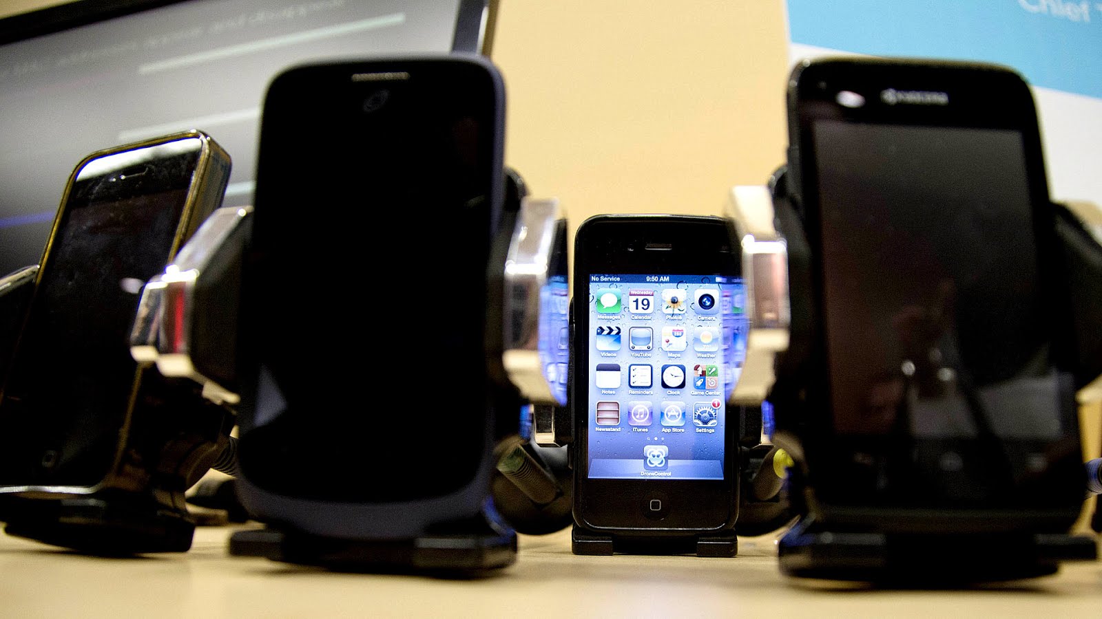 Cell Phone Trade Show - Trade Choices