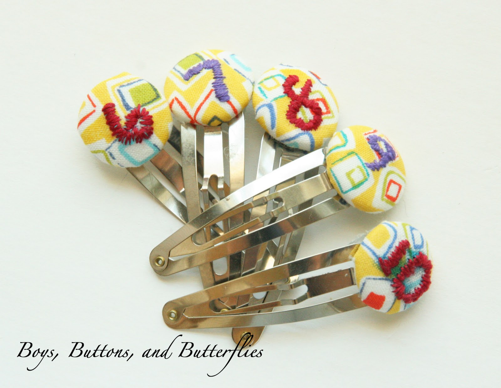 Buttons and Butterflies: Button Clips