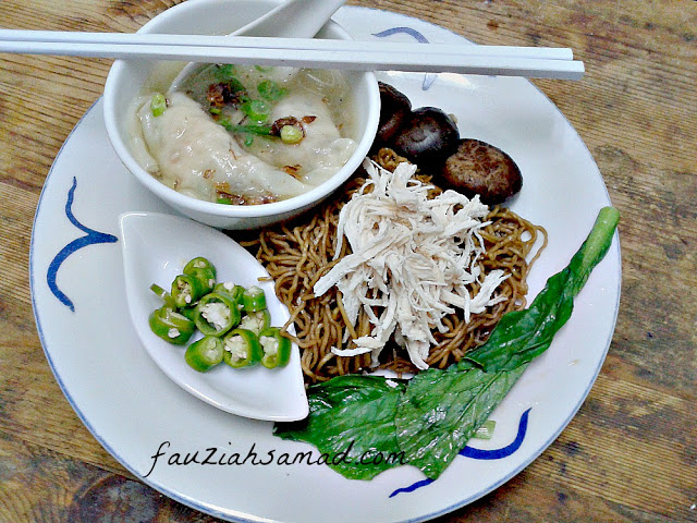 Ini sebenarnya menu yang simple tetapi sedikit renyah kerana banyak ...