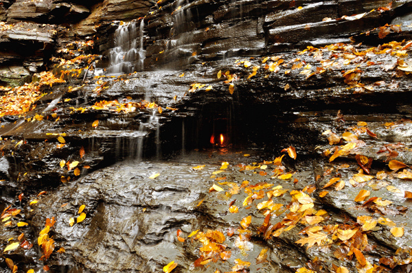 Eternal Flame Falls ~ Kuriositas