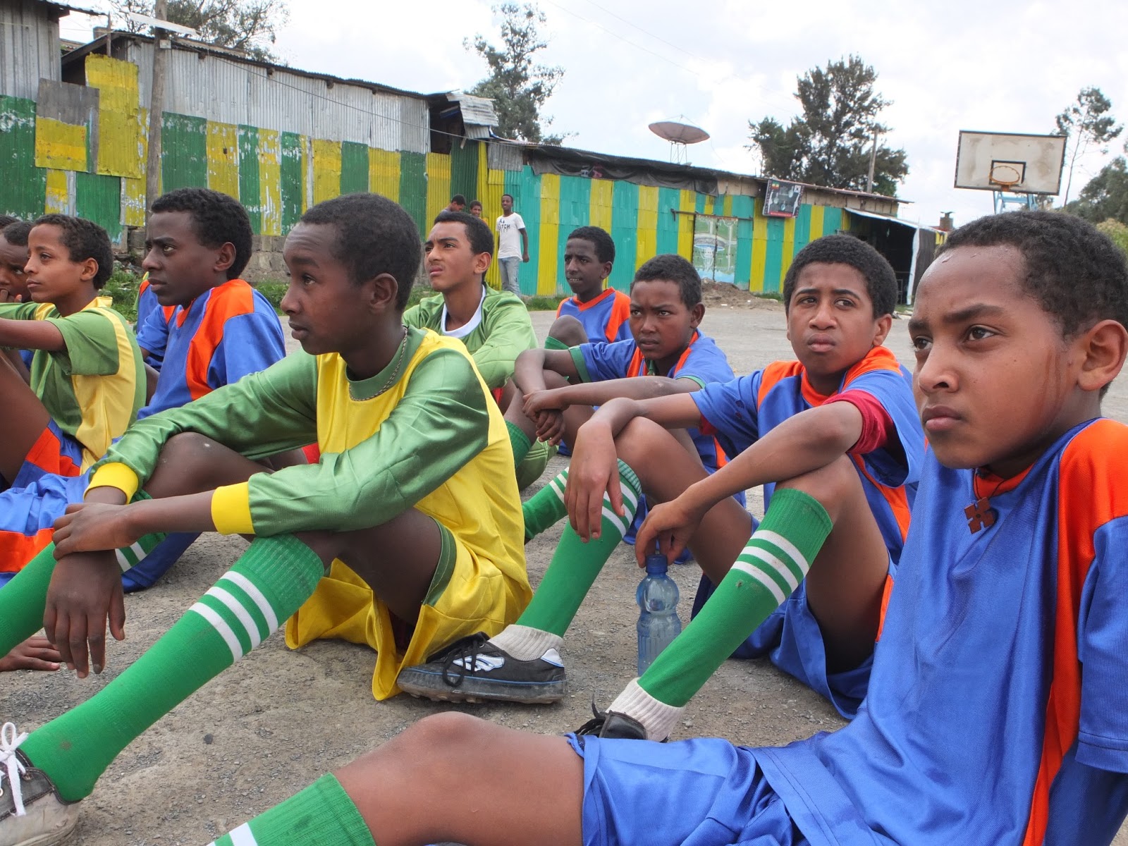 In the middle of somewhere: Ra-ey Soccer